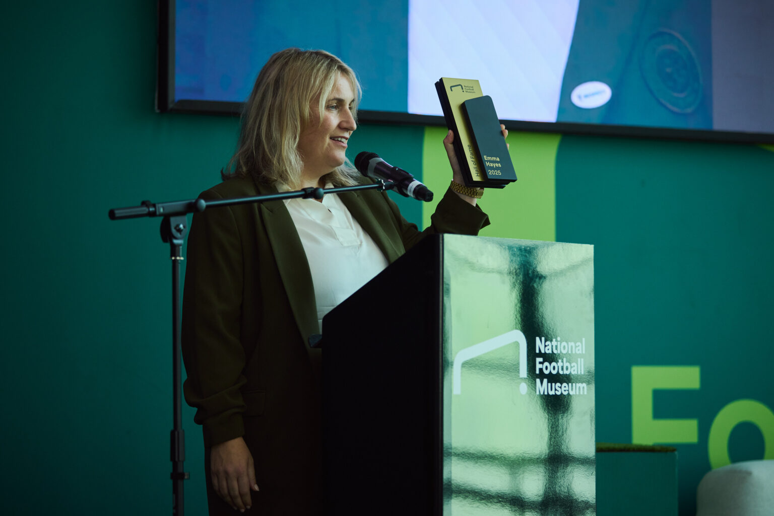 Emma Hayes | National Football Museum